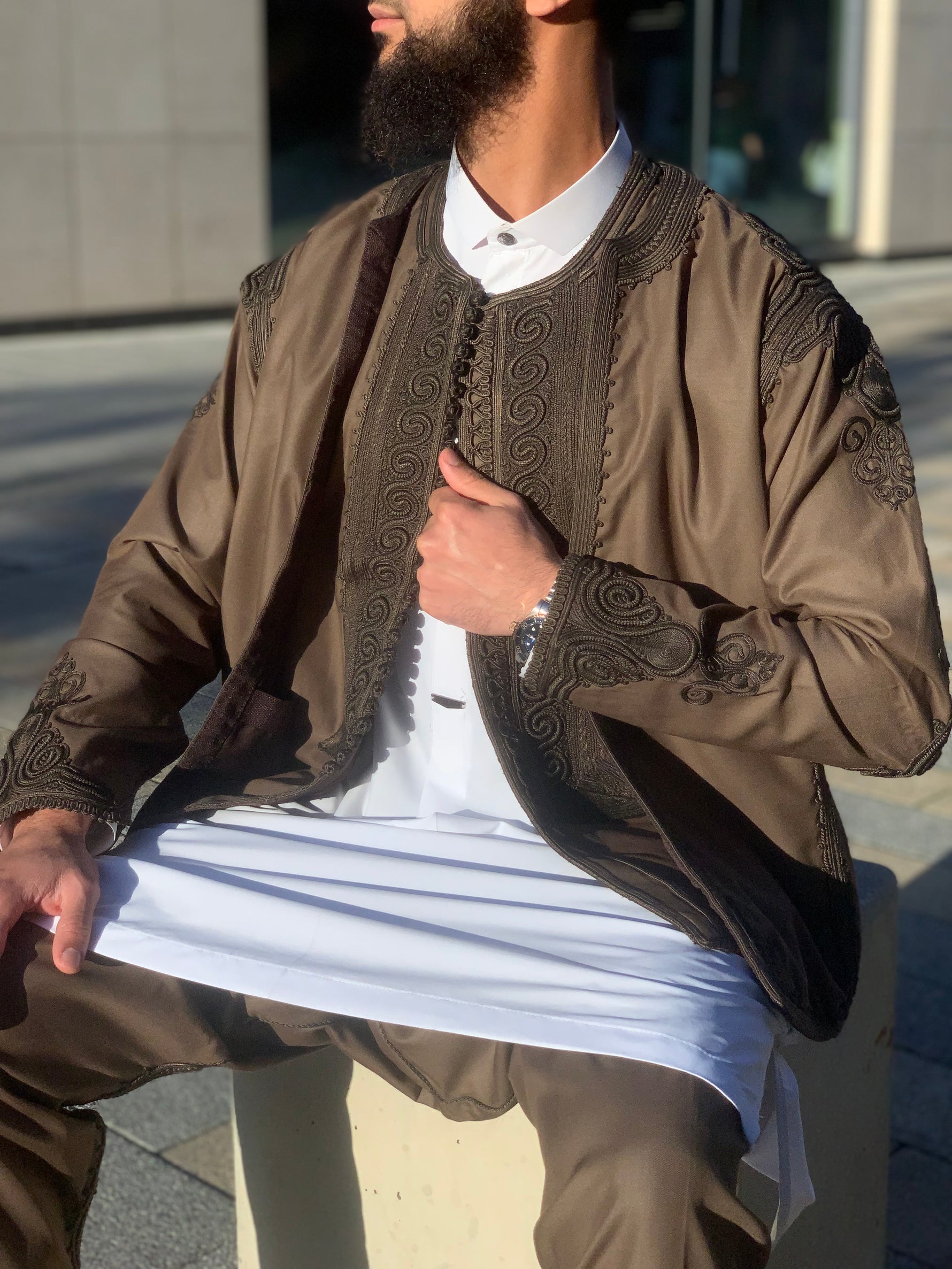 Tripoli Threads
